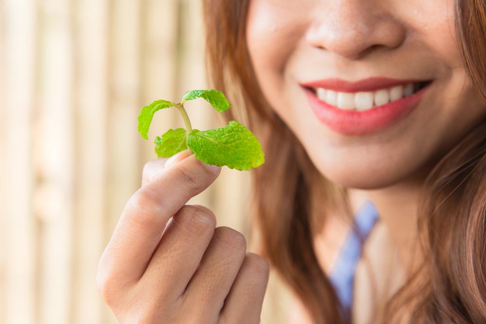 5 Tips for Fresh Breath with Braces - Halgren Orthodontics